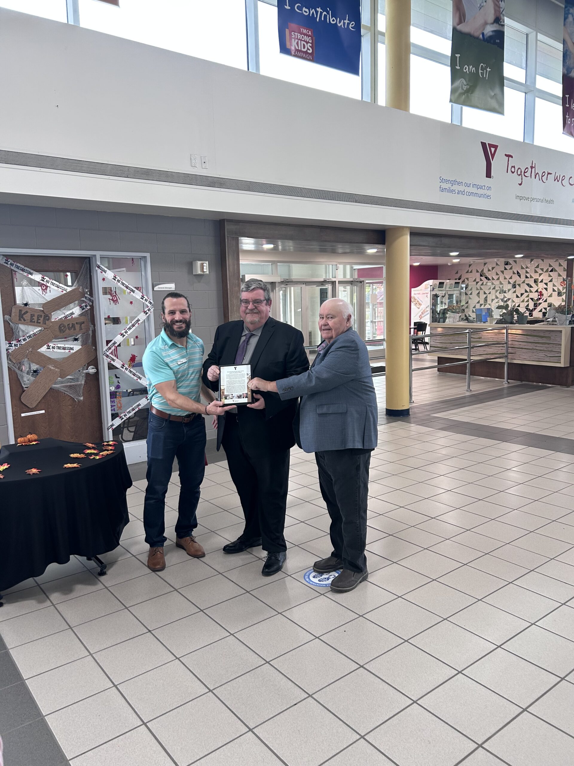 Brother Ken Boyle Honoured at Beloved YMCA – IUOE Local 793