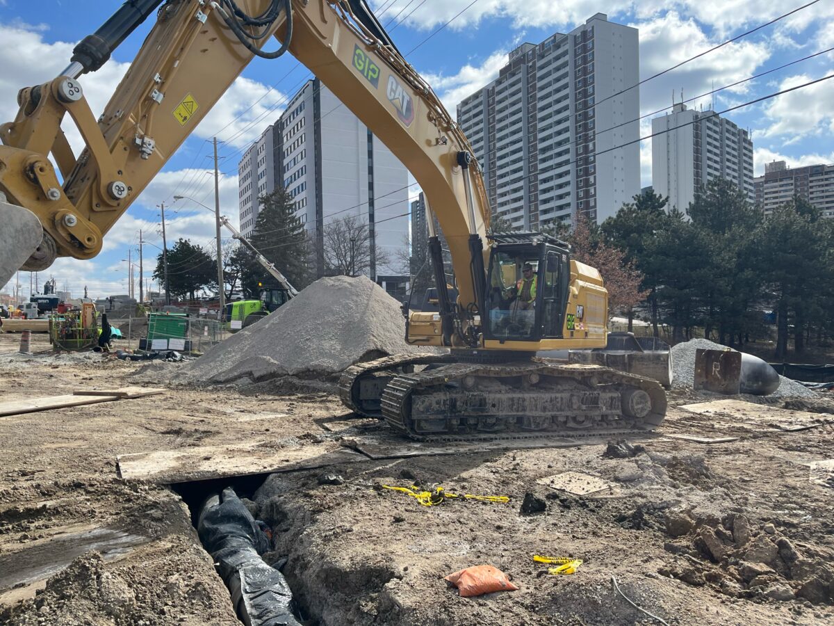 Local 793 Members Work Under the Greater Toronto Sewer and Watermain ...